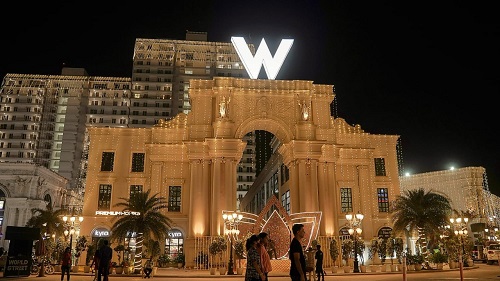 World Street Faridabad Celebrates Diwali 'Lights of Joy' with Great Pomp